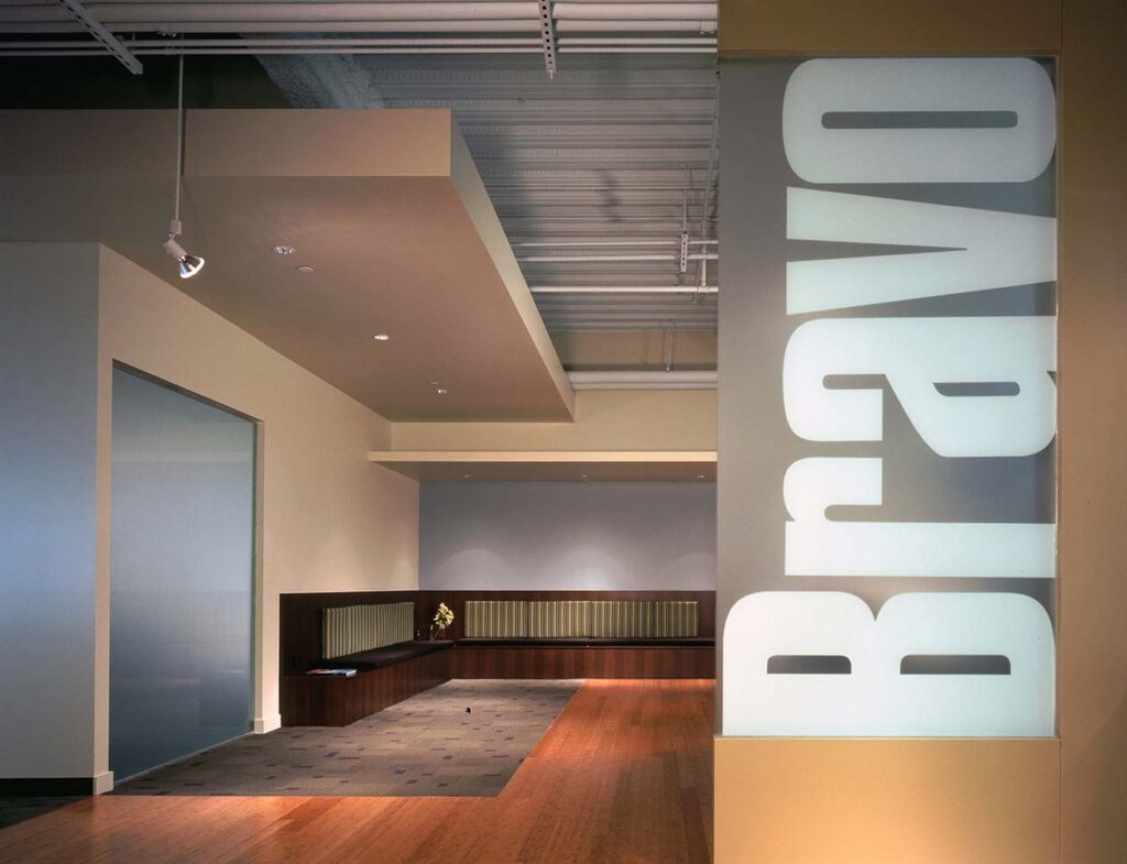 Bravo - Johnson Fain