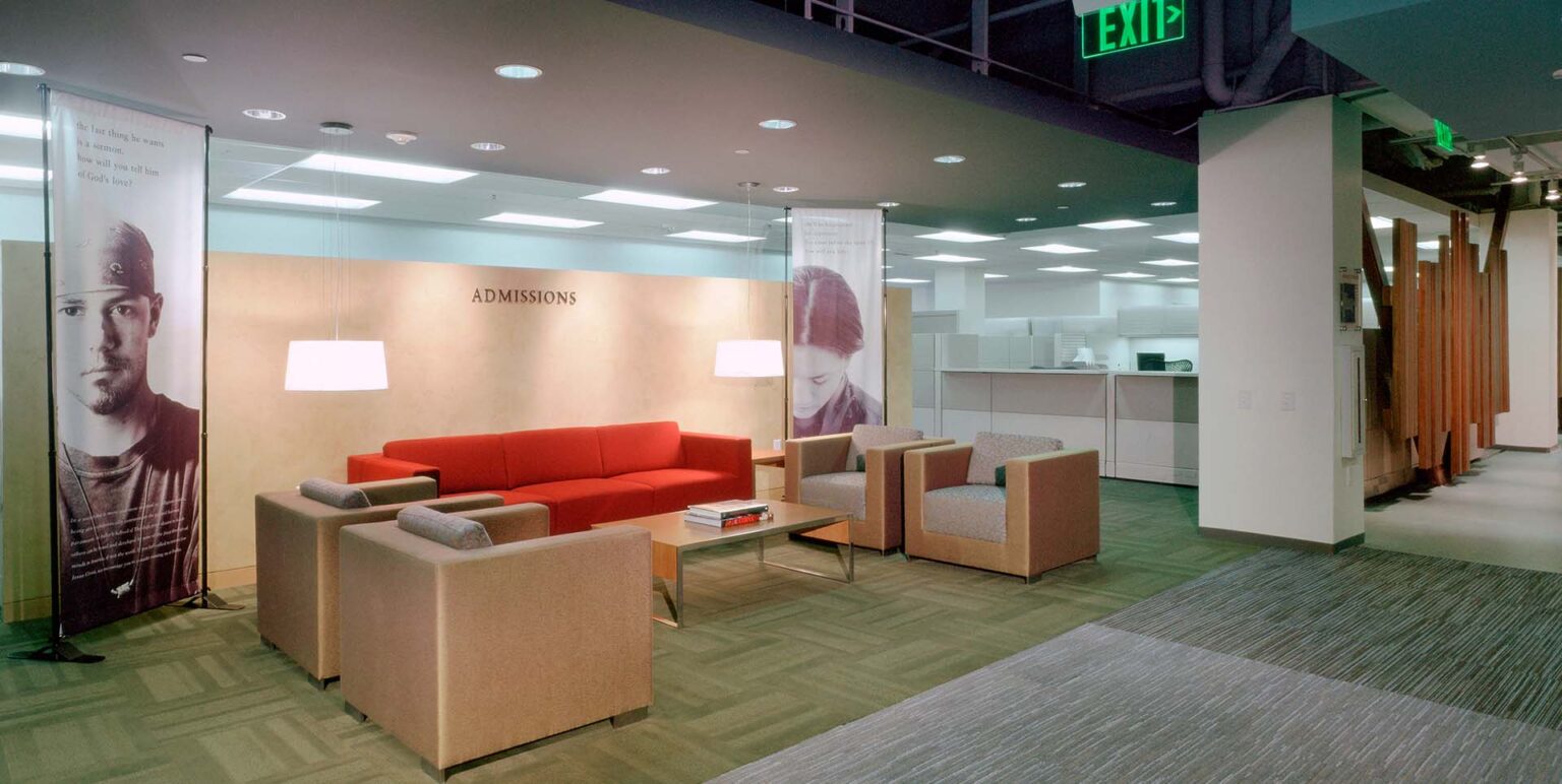 Fuller Theological Seminary Administrative Center - Johnson Fain