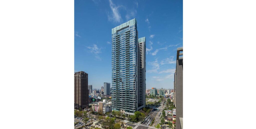 Solitaire Towers - Johnson Fain