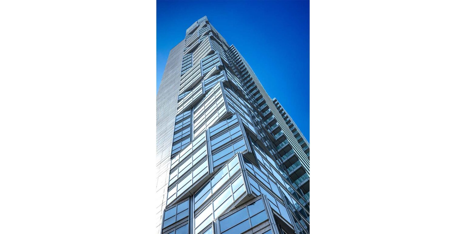 Solitaire Towers - Johnson Fain